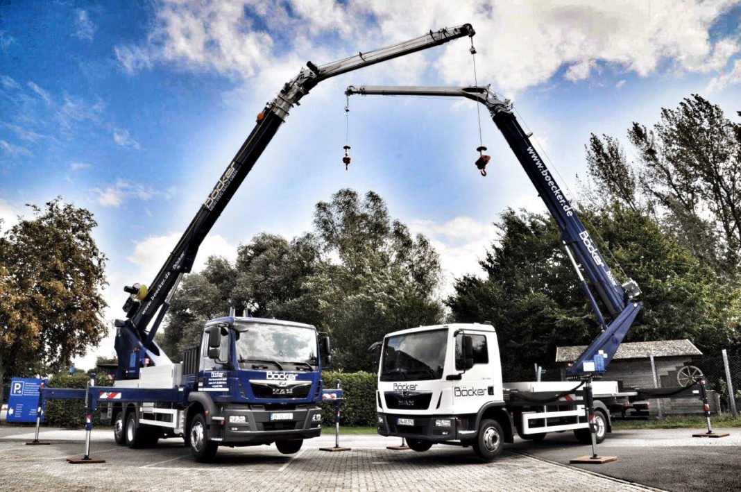 AUTOGRÙ: LA BÖCKER AK 46/6000 - Sollevare